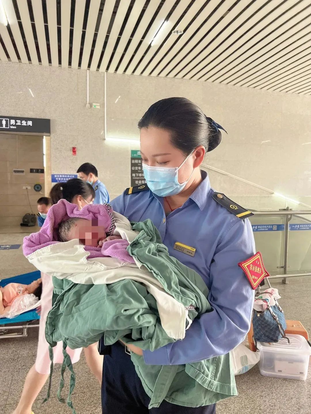 D3846次，多停了5分钟！